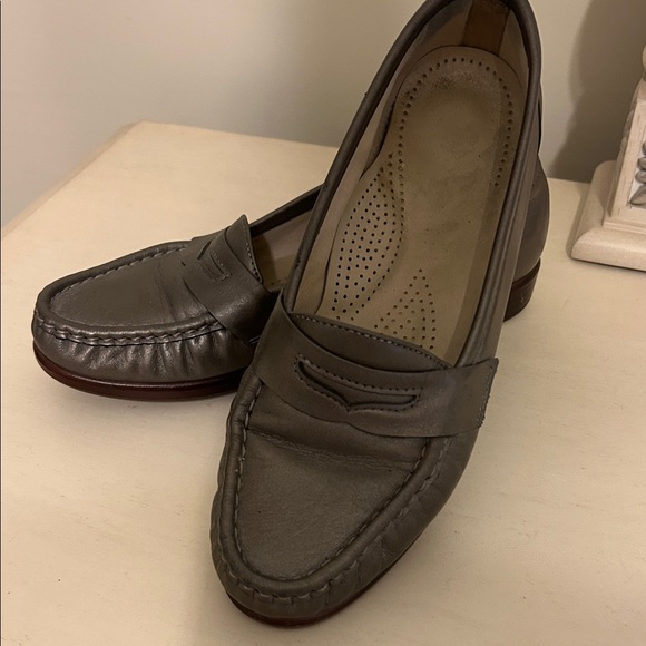 SAS | Shoes | Sas Metallic Gray Womens Loafers | Poshmark